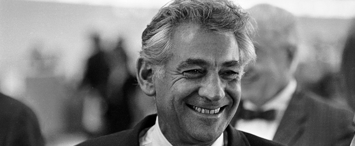 'Missa', escrita por Leonard Bernstein nos anos 1970, estreia agora em ...