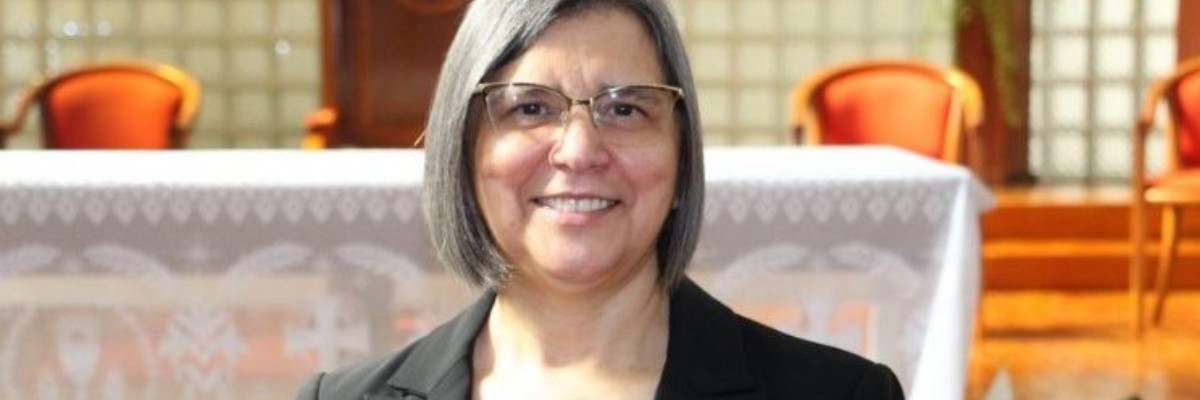 “A mulher precisa, e as religiosas sobretudo, sair daquele papel de que ...