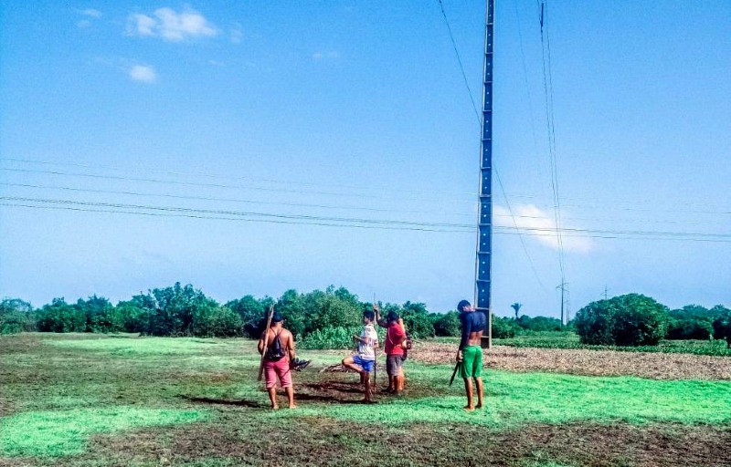 Indígenas Akroá Gamella são presos após impedirem obras de linhas de ...