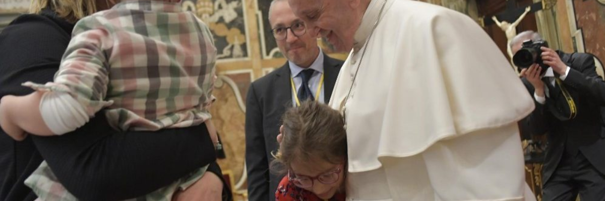 Mary McAleese e Marie Collins pedem ao Papa Francisco que salve o grupo ...